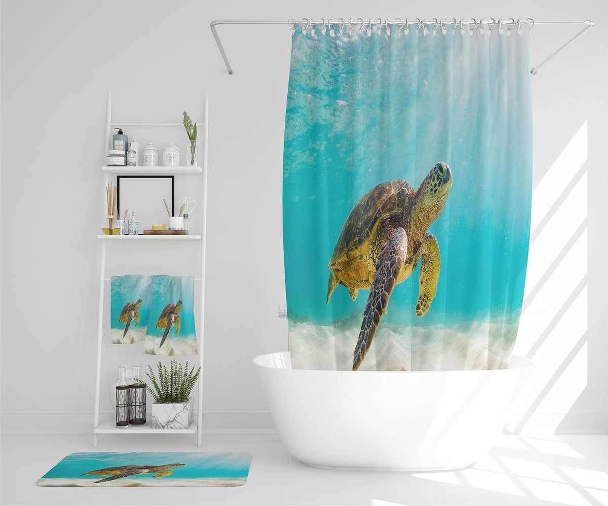 photo of Sea turtle in the Galapagos island (Bathroom Set) – Benjamin ...